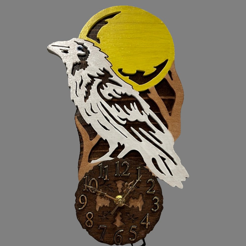 White Raven Pendulum Clock – Buzzwinkle’s Bazaar