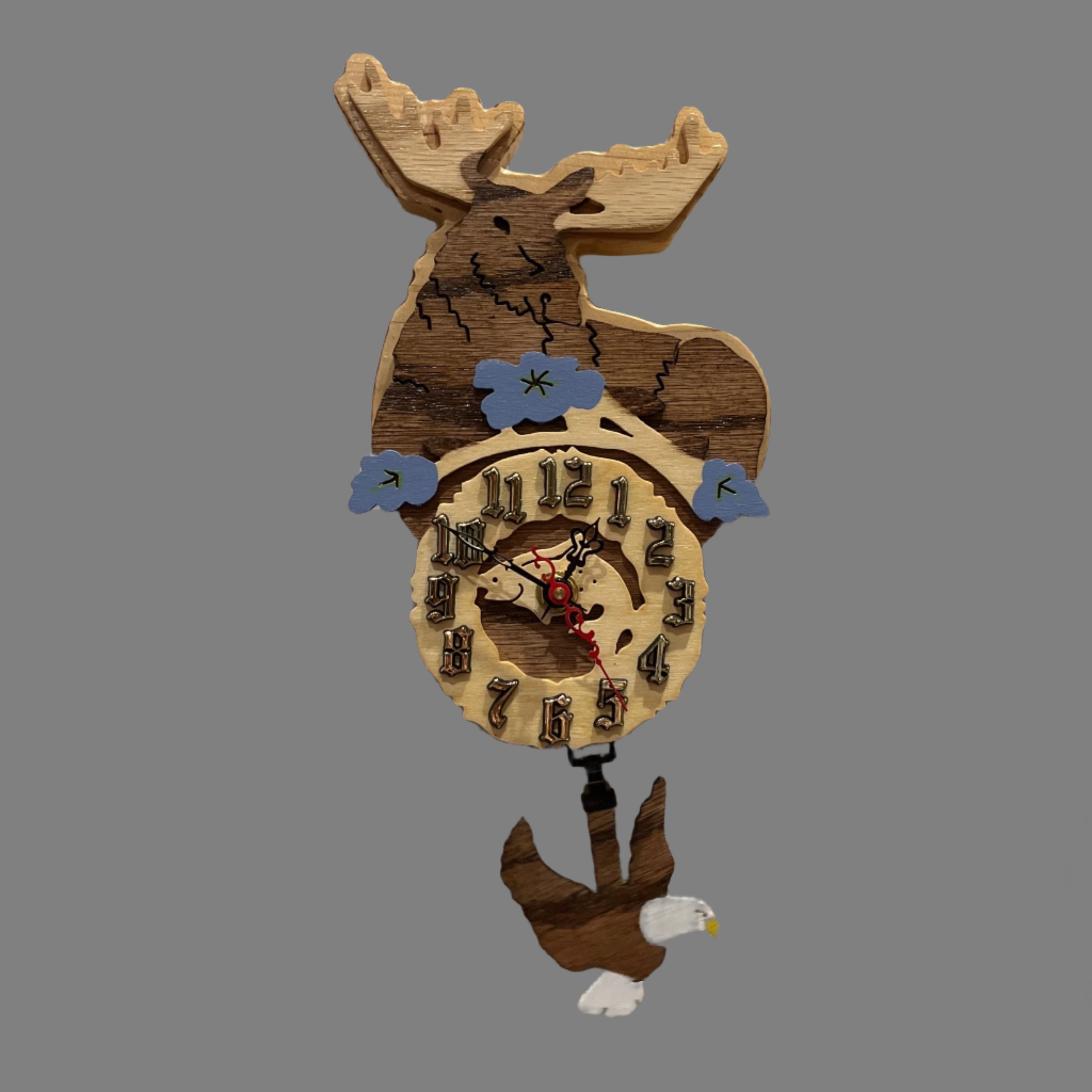 Moose Pendulum Clock – Buzzwinkle’s Bazaar
